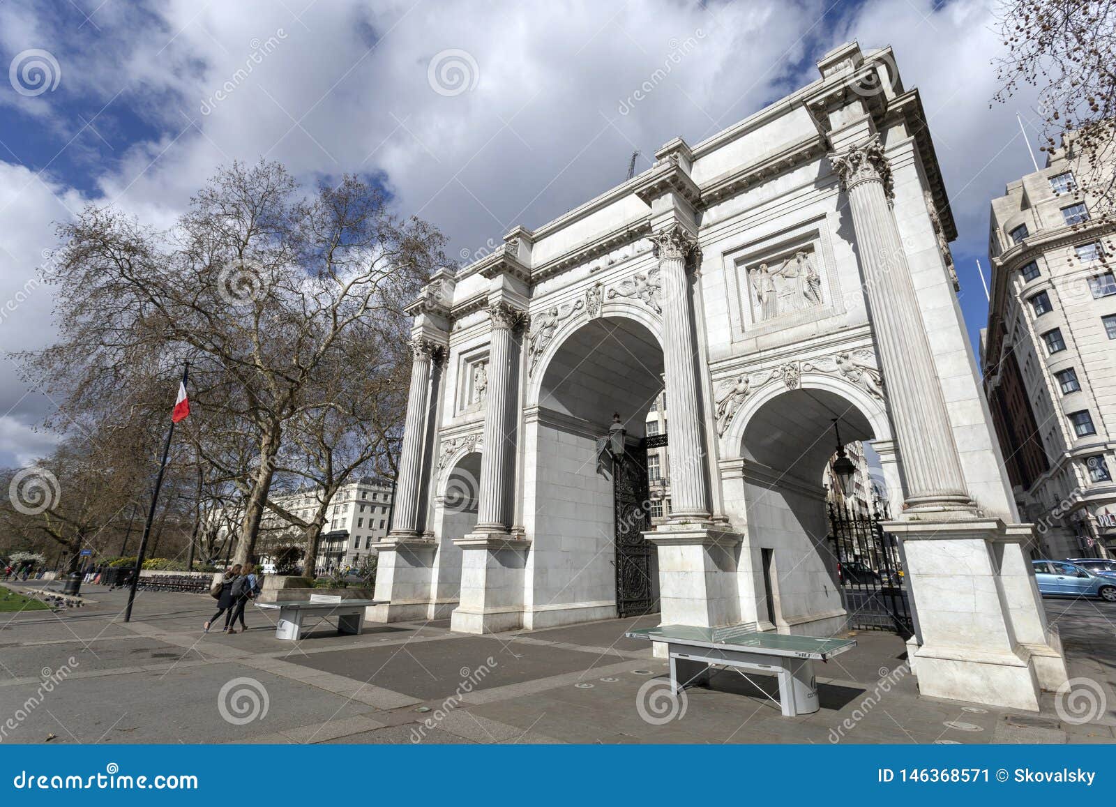 Marble Arch in London stock image. Image of england - 146368571