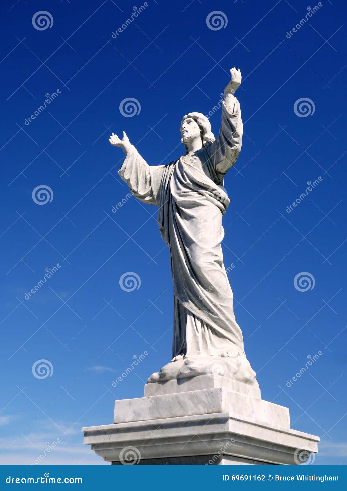 Marble Funerary Statue stock photo. Image of memorial - 69691162
