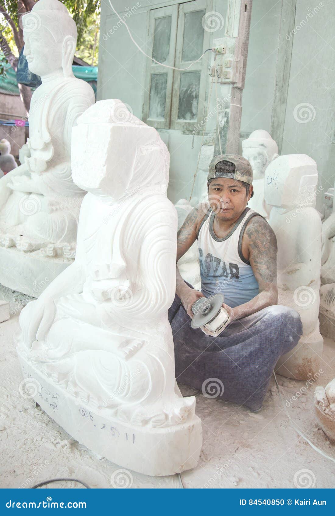 Marble worker in Mandalay editorial image. Image of marble - 84540850