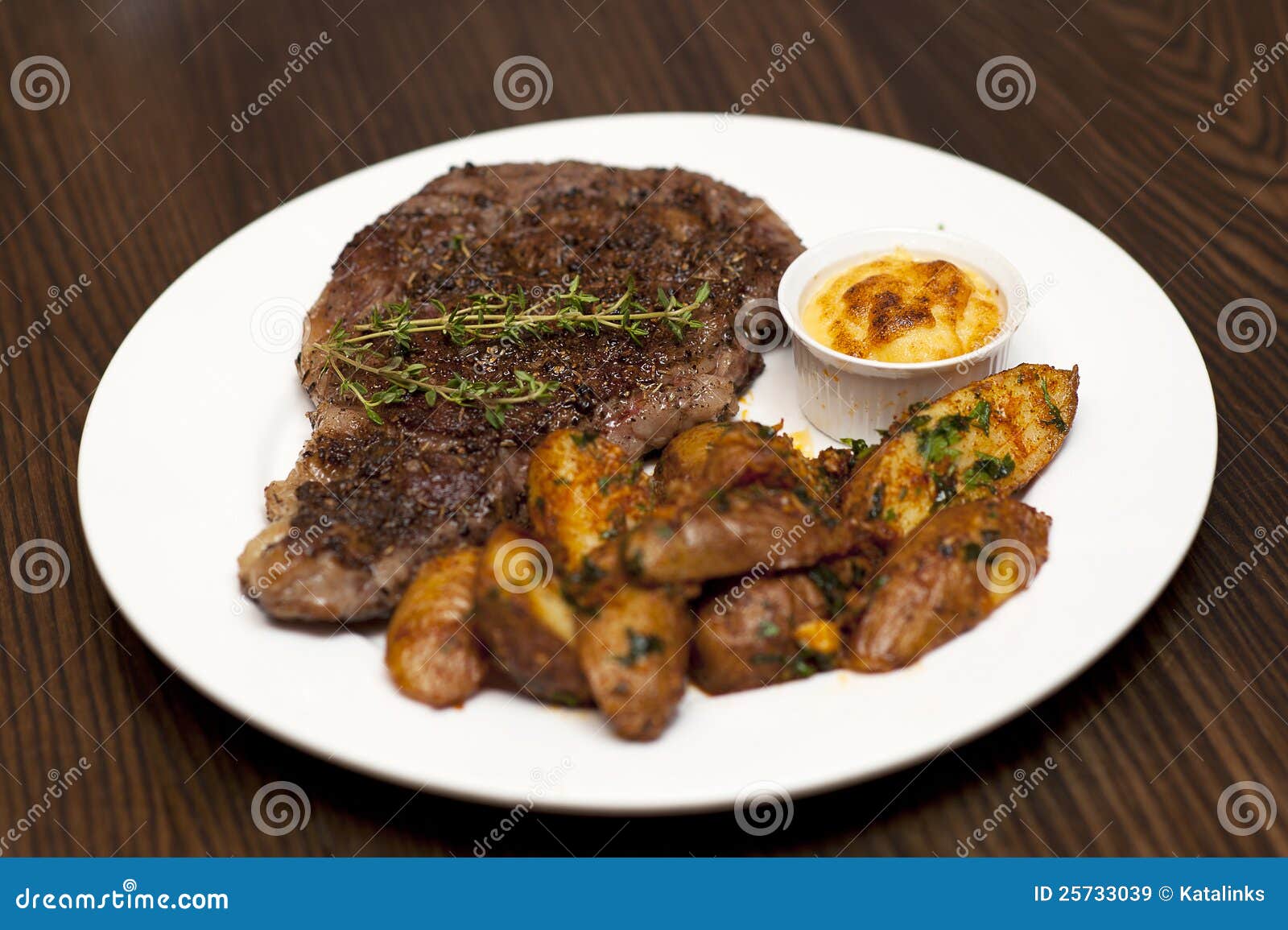 Marbled Beef Roast with Potatoes Stock Image - Image of meat, health ...