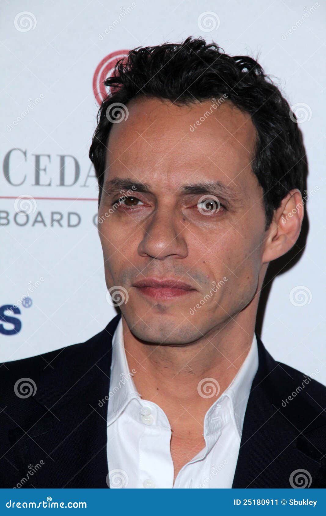 Marc Anthony editorial photo. Image of marc, city, spectacular - 25180911