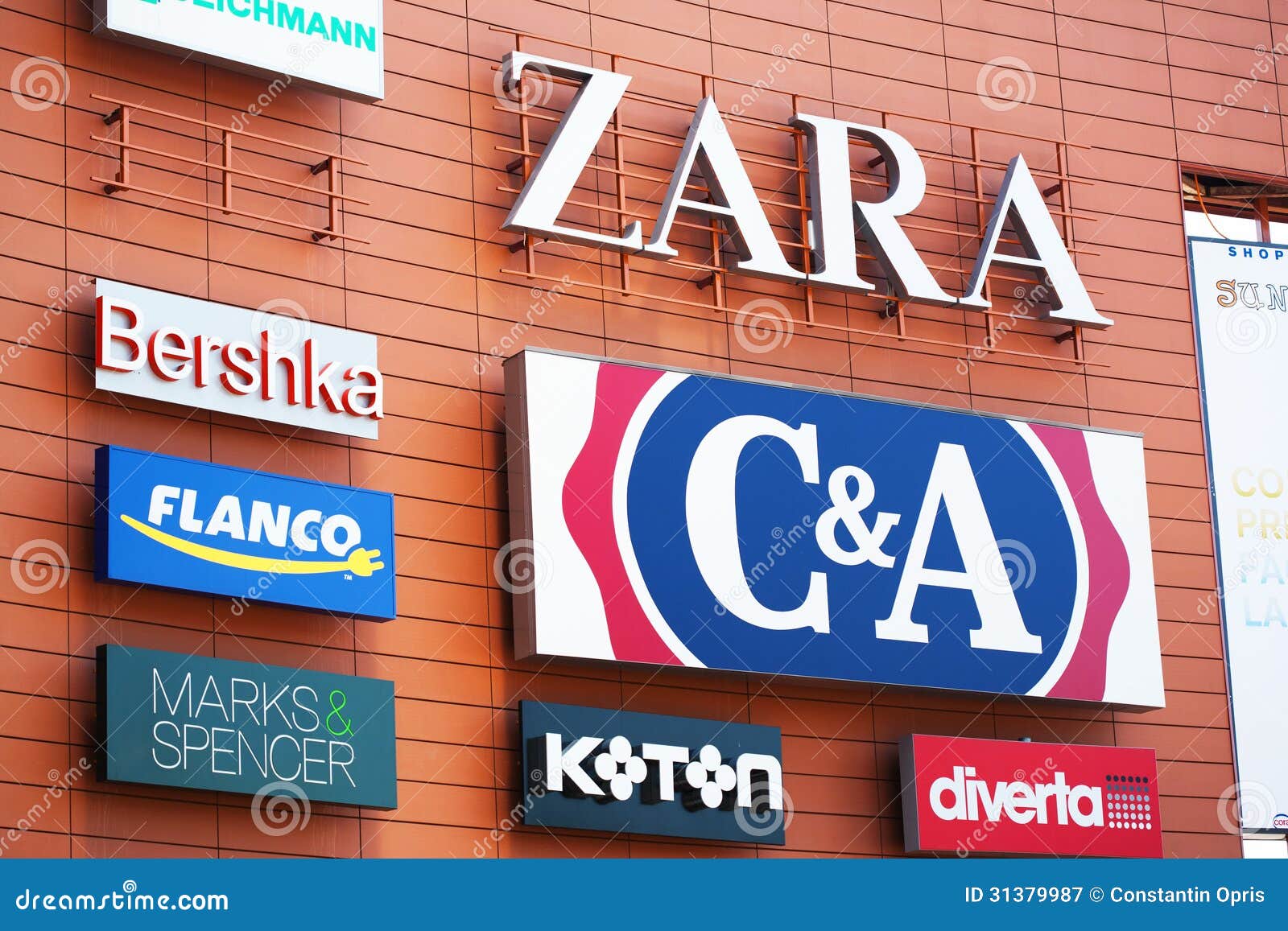 Marcas Del Anuncio En Alameda Fotografía editorial - Imagen de marcas ...