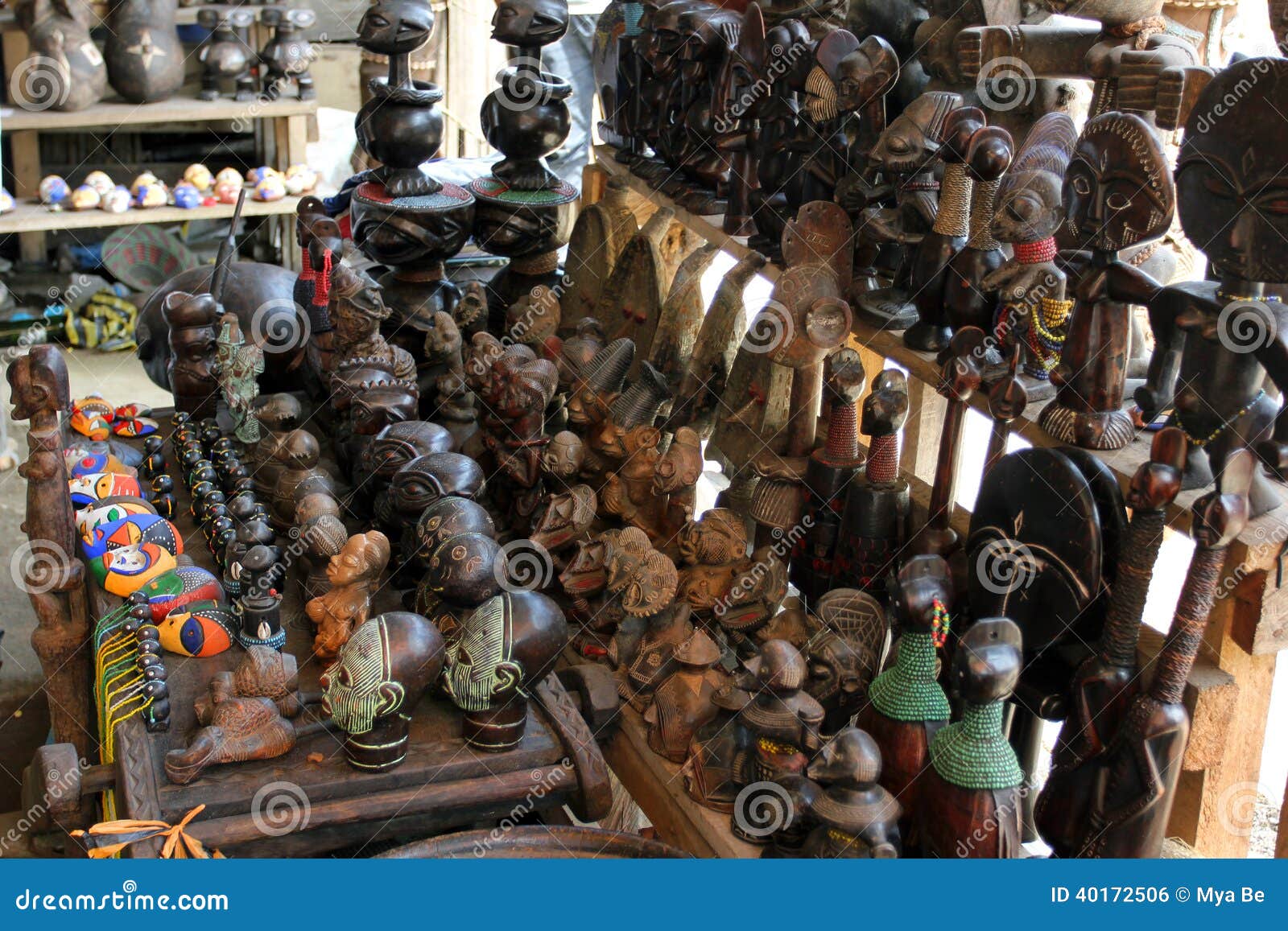 Marché D'artisanat, Douala, Cameroun Photo stock - Image: 40172506