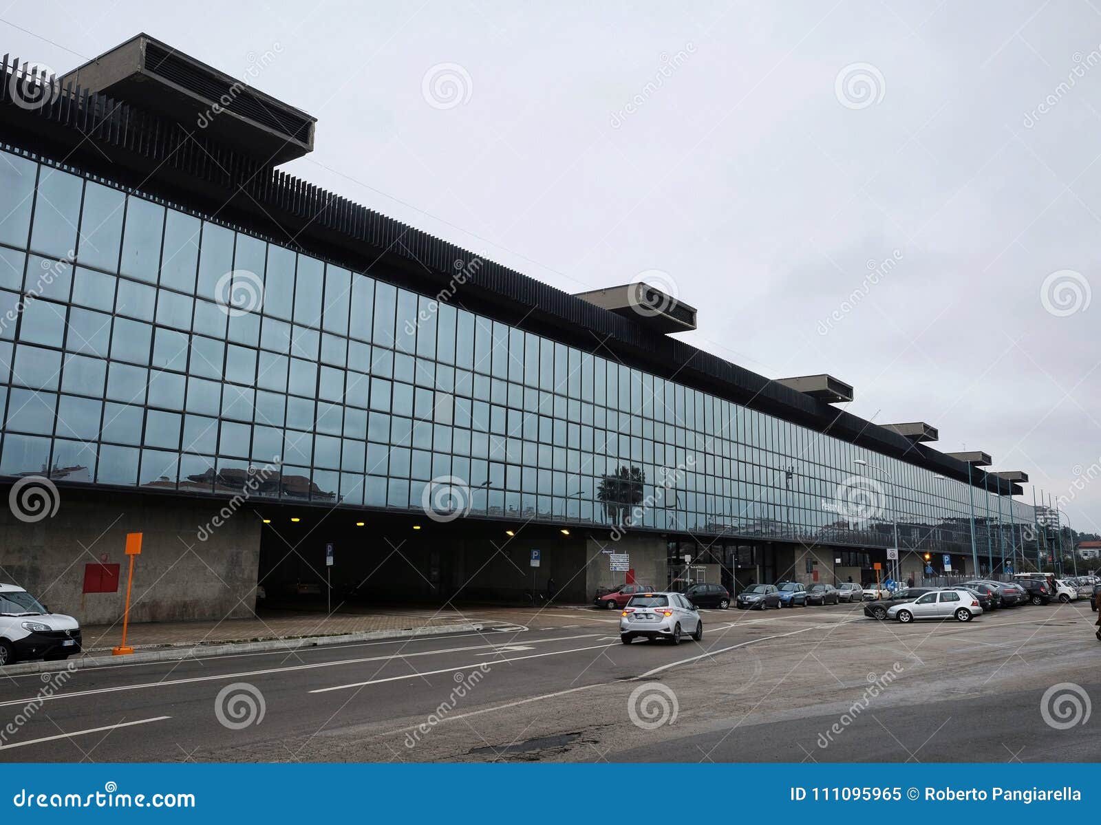 1 March 2018 Train Station of Pescara Italy Editorial Image - Image of ...