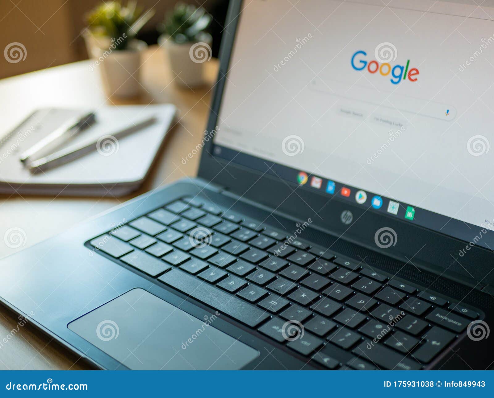 March 2020, UK: Google Search Engine on Home Page of HP Laptop ... March 2020, UK: Google Search Engine on Home Page of HP Laptop ...