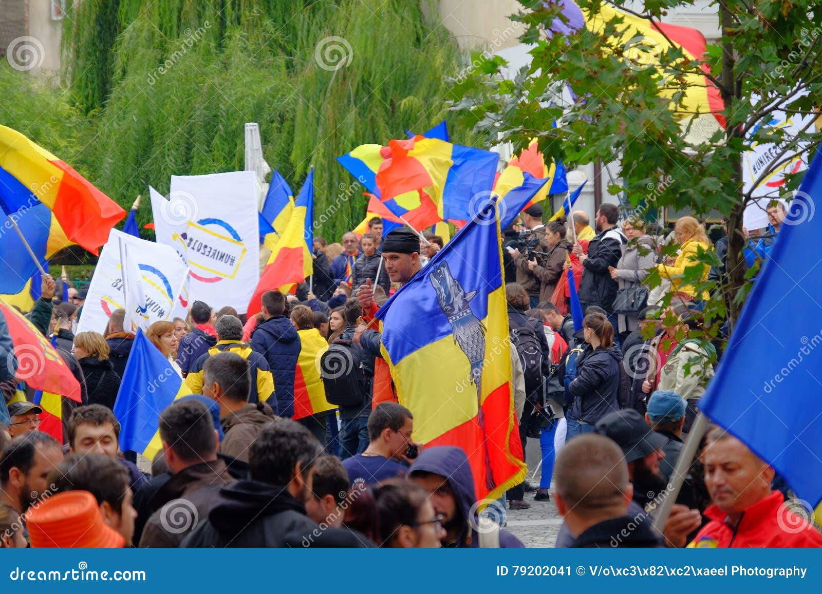 March for Union of Moldova with Romania Editorial Photo - Image of ...