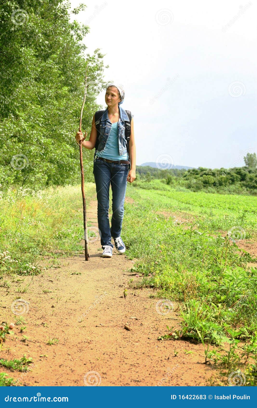 Marche image stock. Image du campagne, rapport, rural - 16422683