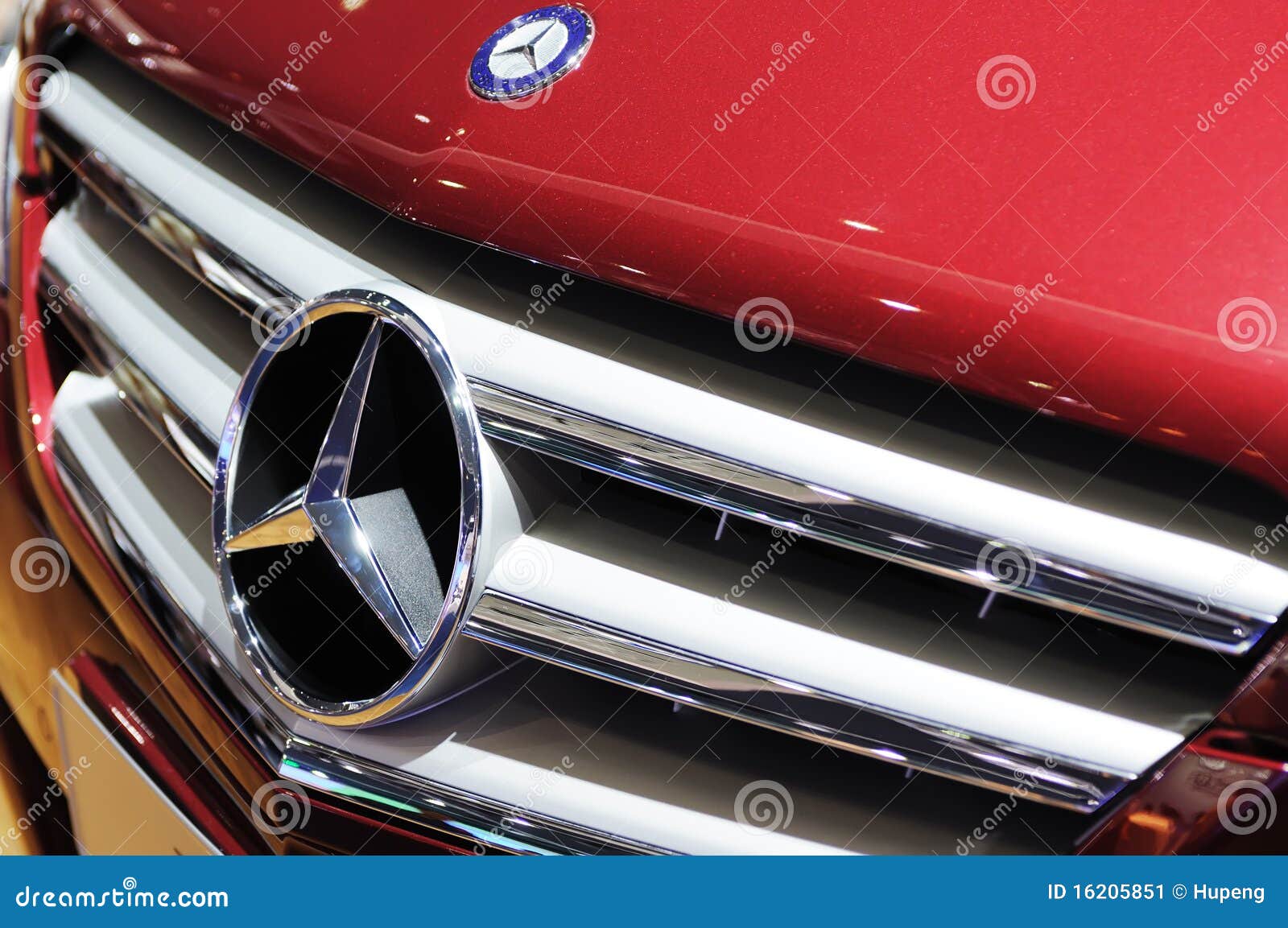 Marchio Del Benz Di Mercedes Fotografia Editoriale - Immagine di ...