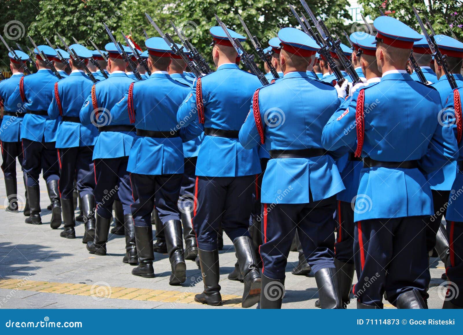 Marcia Dei Soldati Della Guardia Fotografia Stock Editoriale - Immagine ...