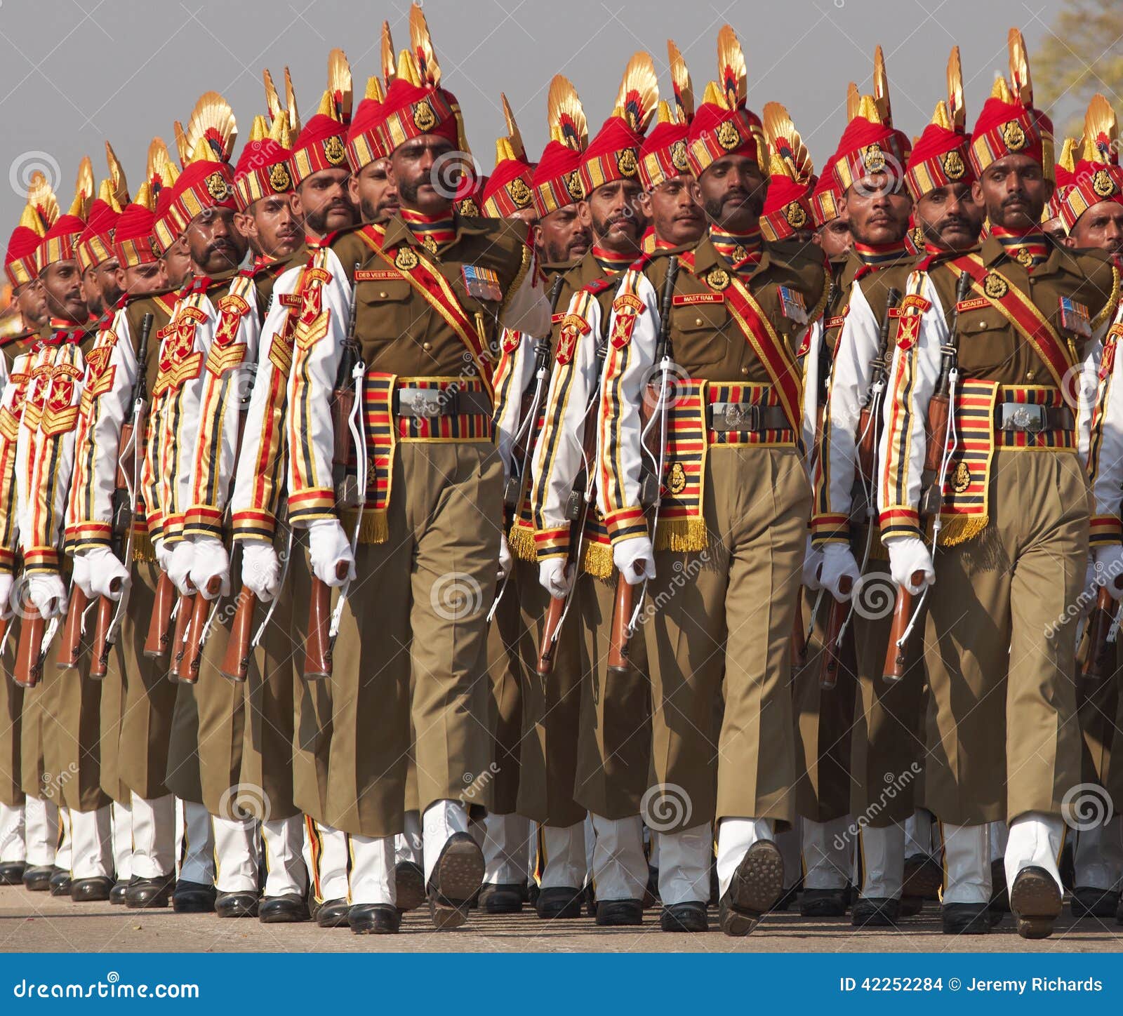 Marcia dei soldati indiani immagine stock editoriale. Immagine di delhi ...