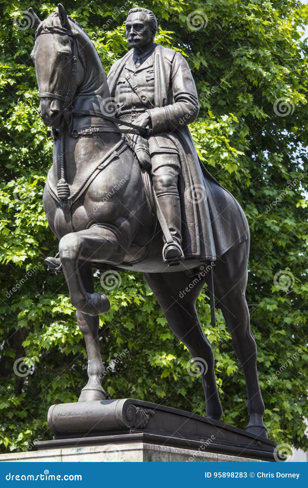 Marechal De Campo Earl Haig Statue Em Londres Imagem de Stock - Imagem ...