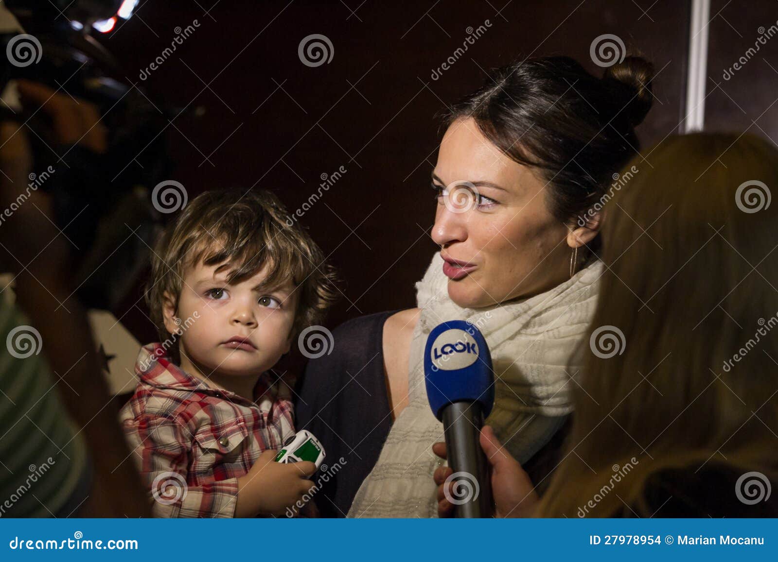 Maria Marinescu editorial stock image. Image of reception - 27978954