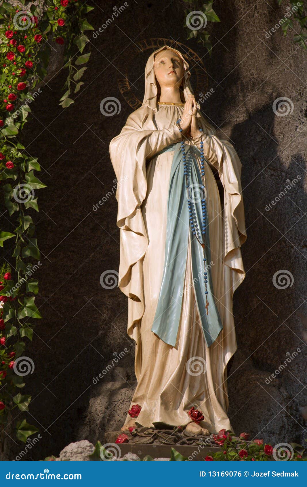 Maria santa de Lourdes foto de archivo. Imagen de maria - 13169076