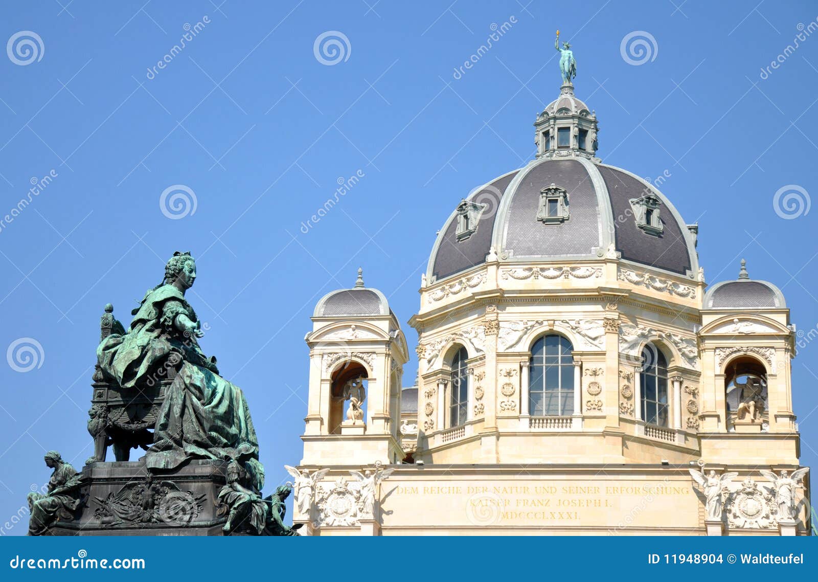 Maria Theresia Monument and Museum, Vienna Stock Photo - Image of ...