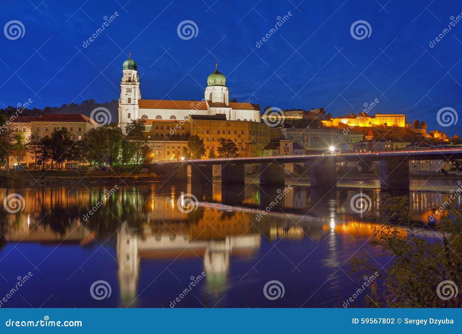 Marienbrucke and St. Stephan Cathedral, Passau Stock Photo - Image of ...