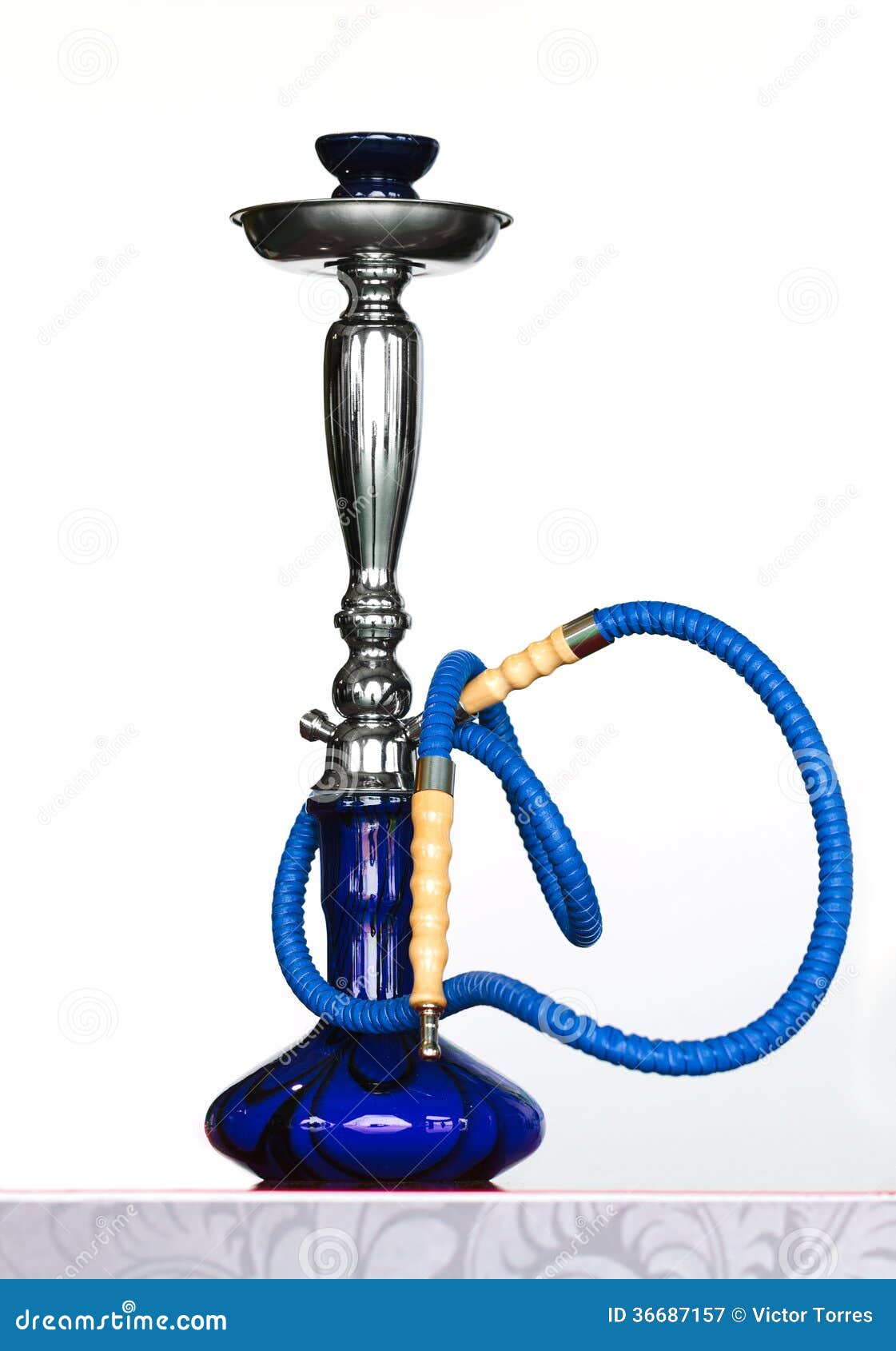 Marijuana Bong stock image. Image of cancer, puff, drag - 36687157