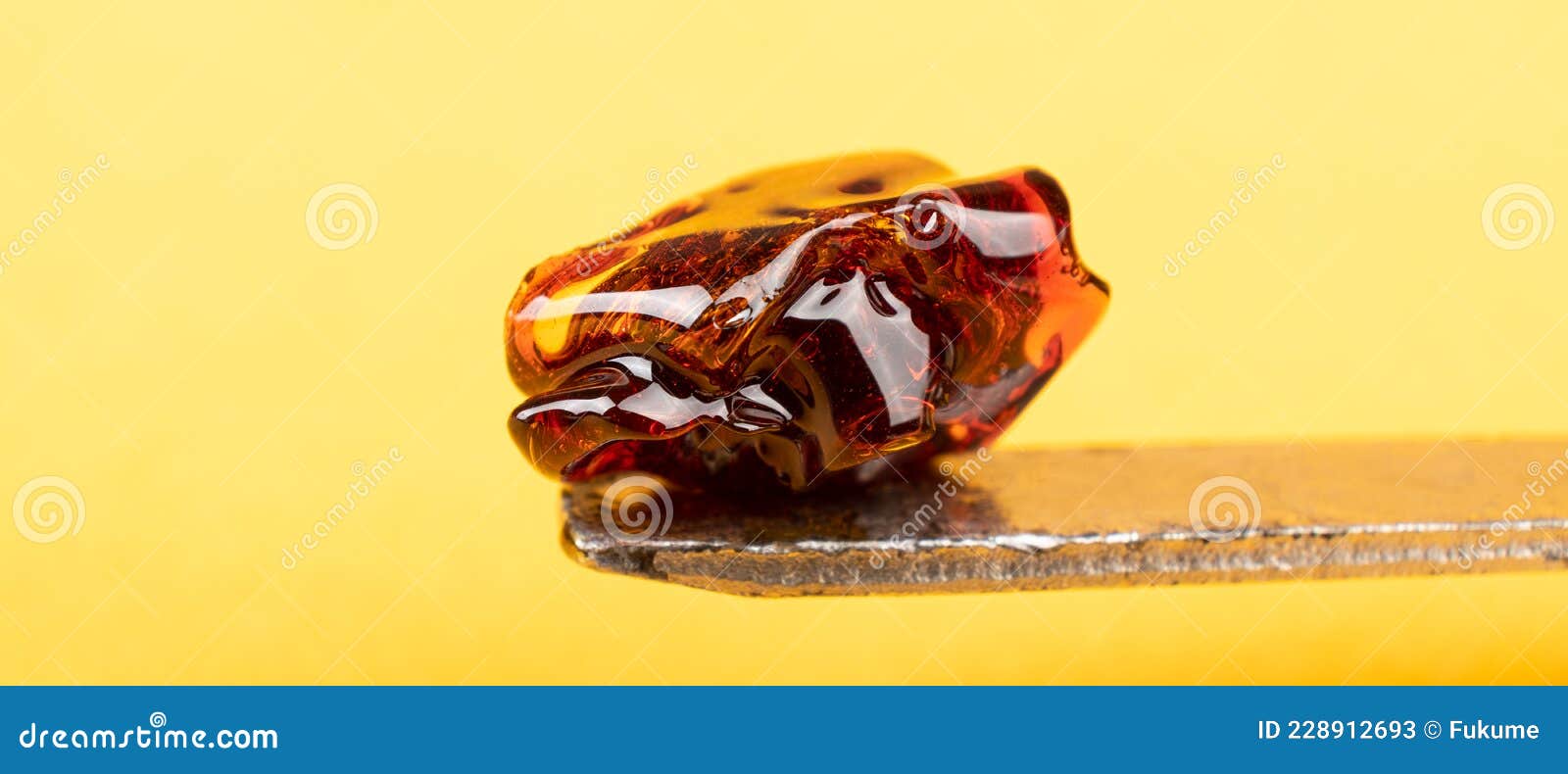 Marijuana Wax Smear, Cannabis Dab with Stick Stock Image - Image of ...