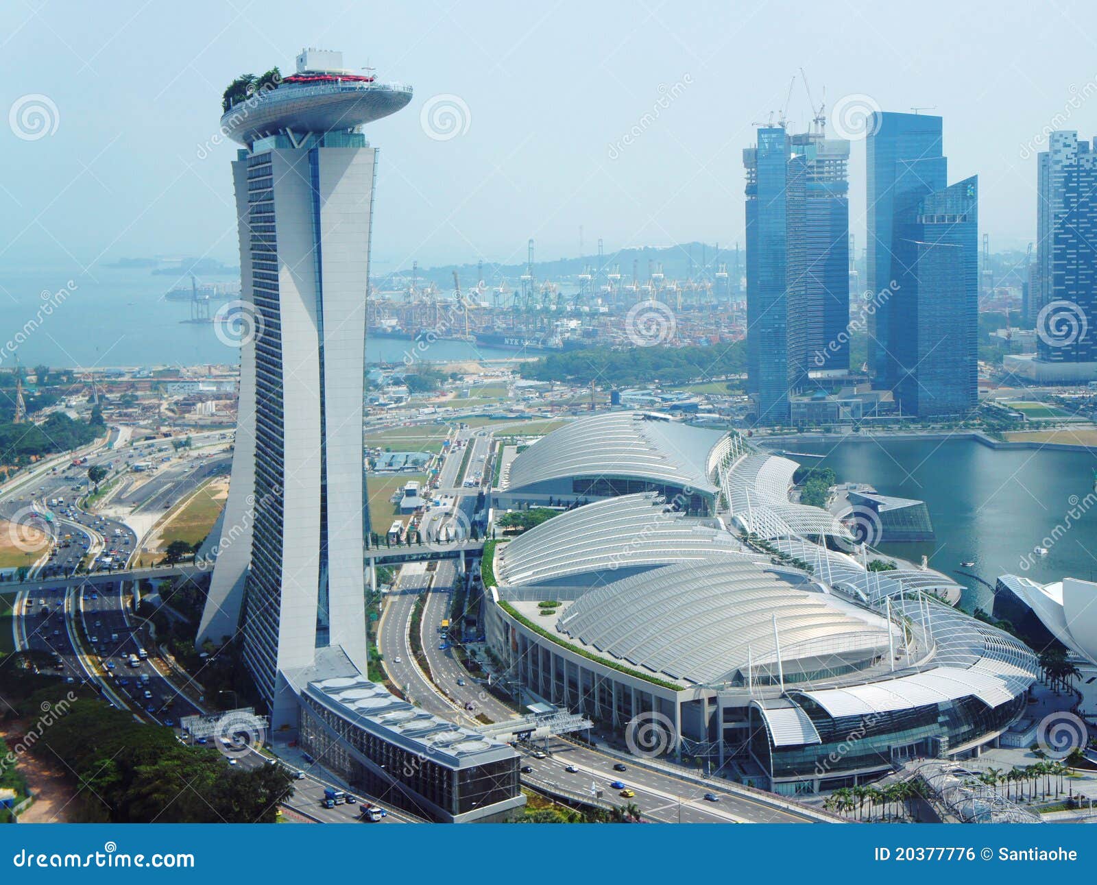 Marina bay editorial photo. Image of structure, building - 20377776