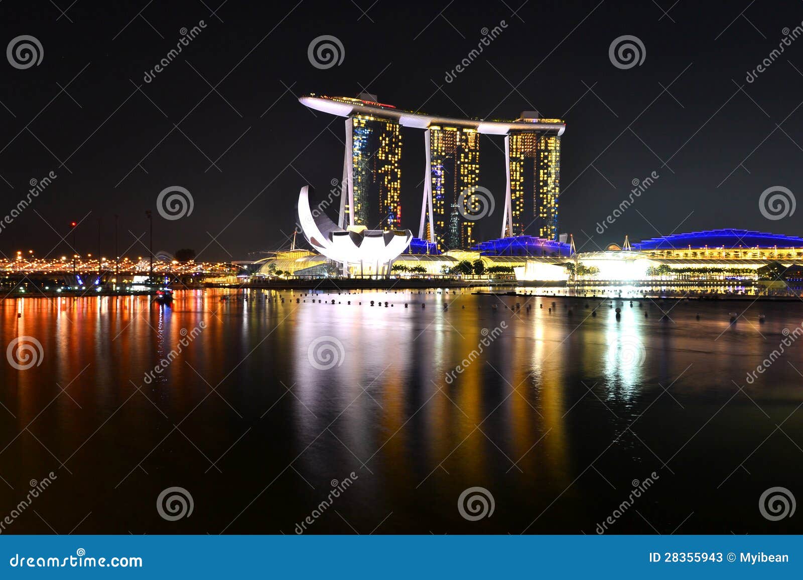 Marina Bay Night Scenes stock image. Image of hotel, center - 28355943