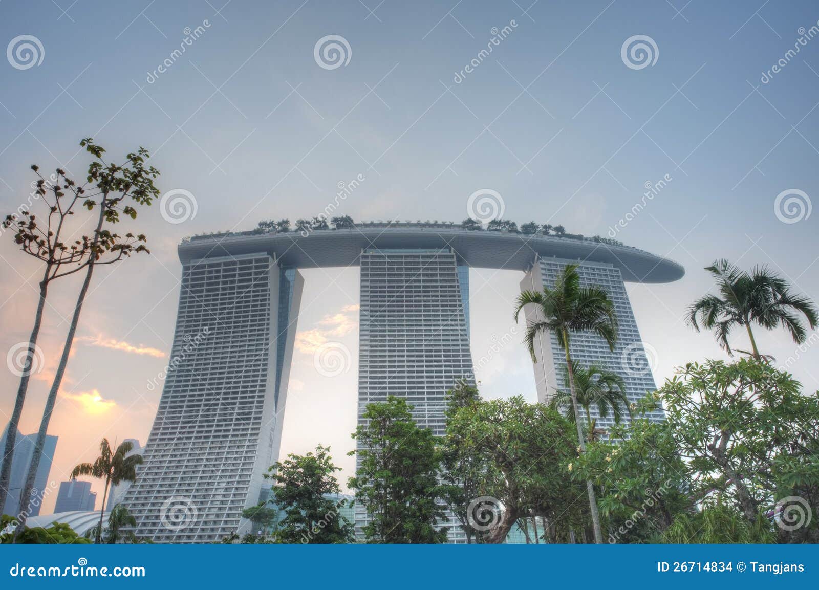 Marina Bay Sands Integrated Resort and Waterfront Editorial Stock Image ...