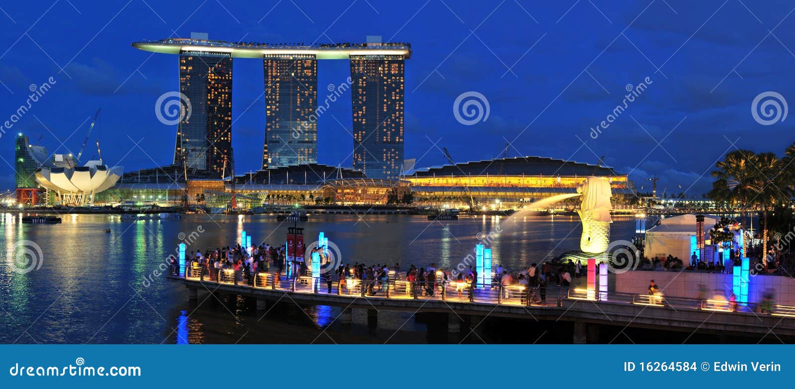 Marina Bay, Singapore editorial stock image. Image of cityscape - 16264584
