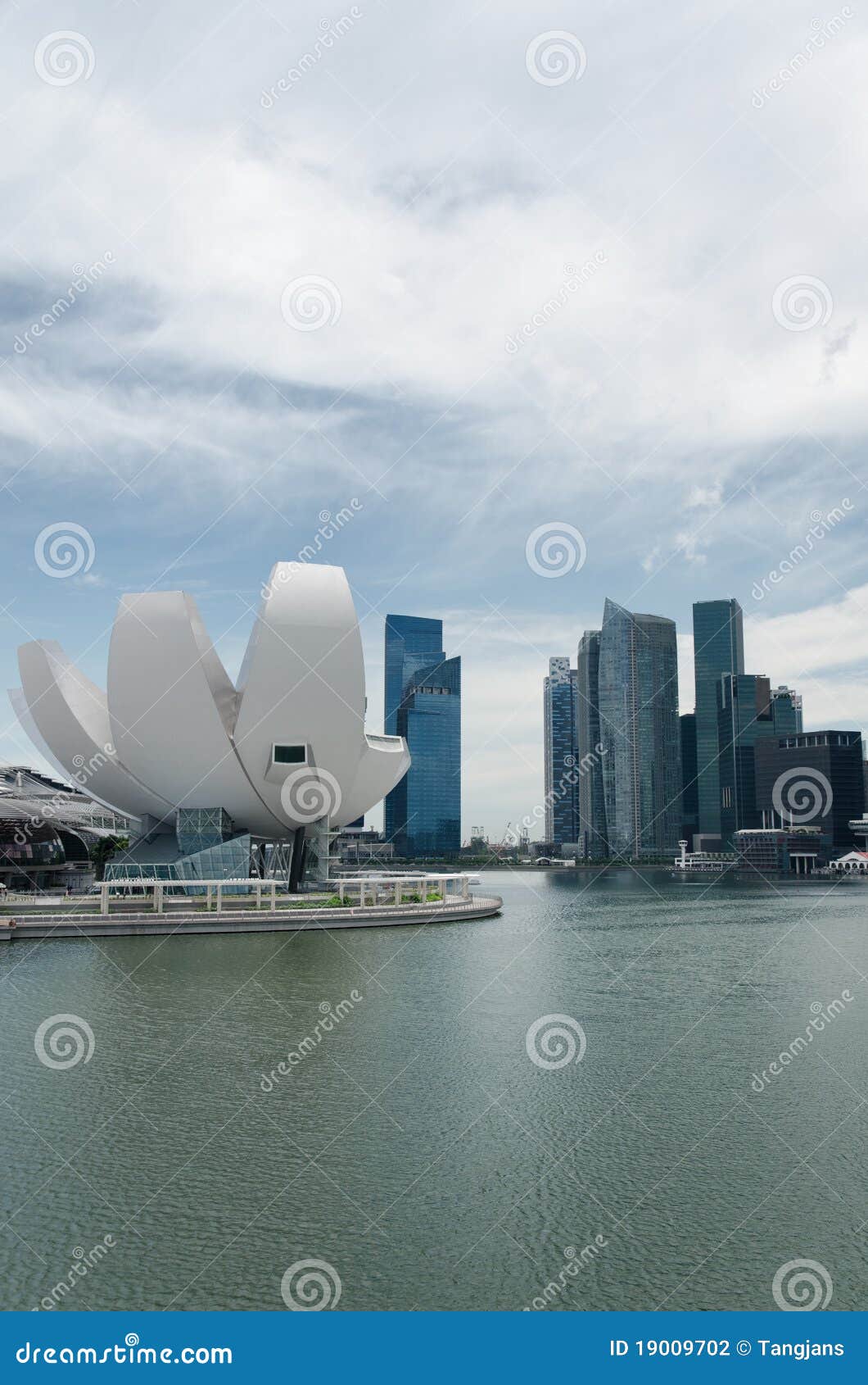 Marina Bay Waterfront, Singapore Stock Photo - Image of marina, museum ...