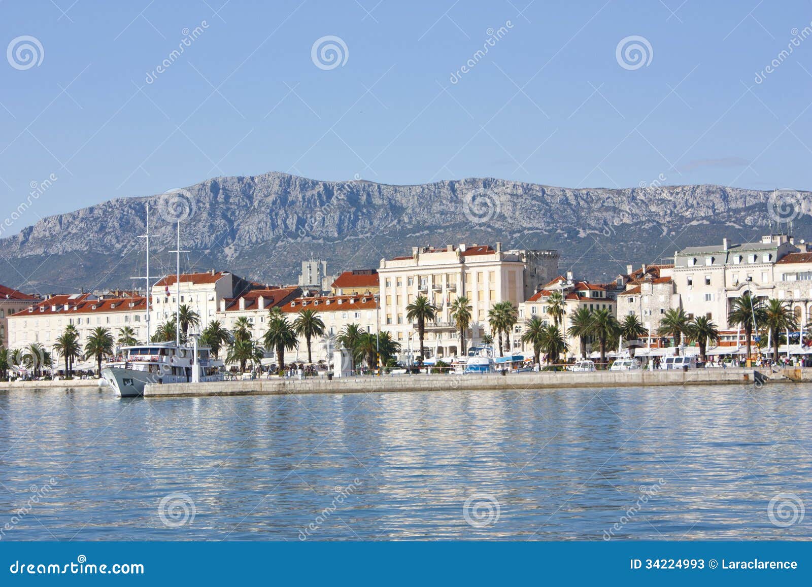 Marina Split imagen de archivo. Imagen de pesca, recurso - 34224993