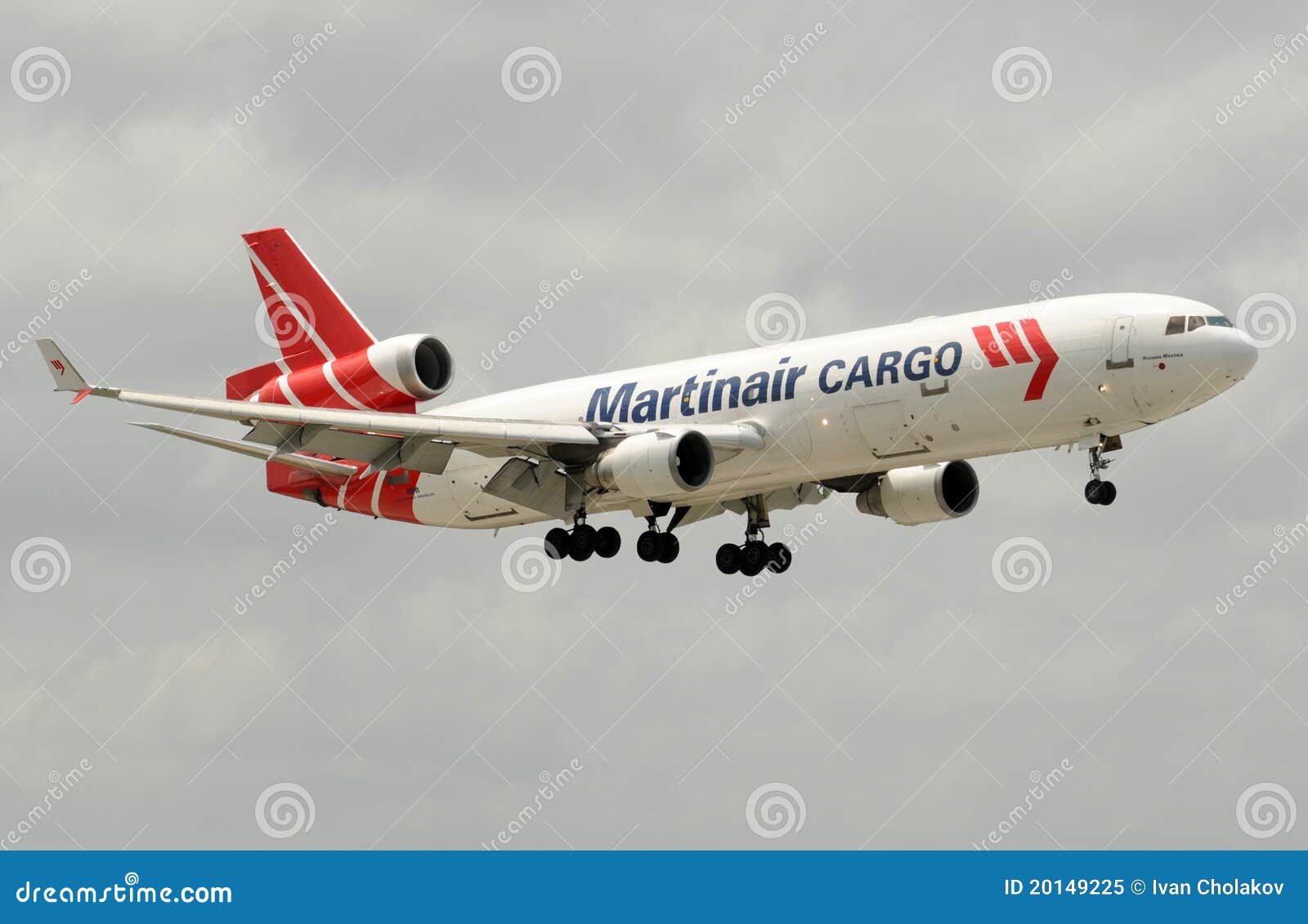 Marinair Heavy Cargo Jet Landing Editorial Image - Image of airplane ...