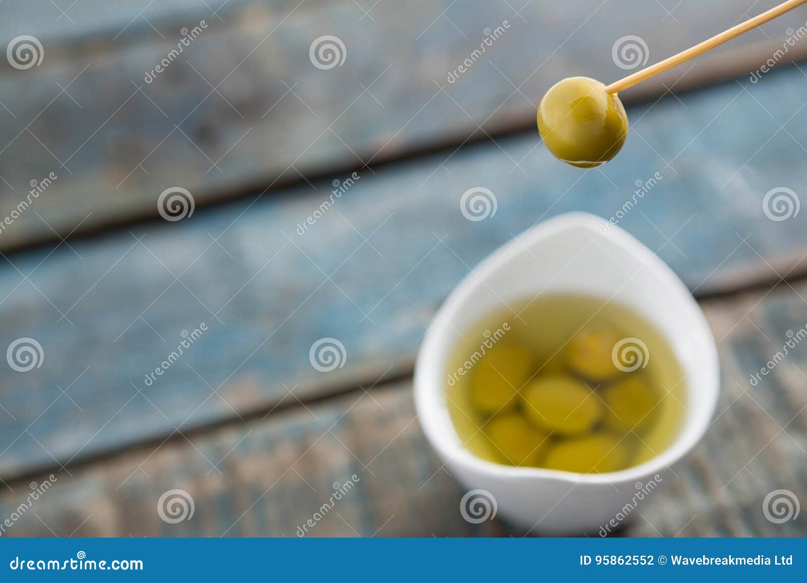 Olive Toothpick Stock Photos - Download 952 Royalty Free Photos