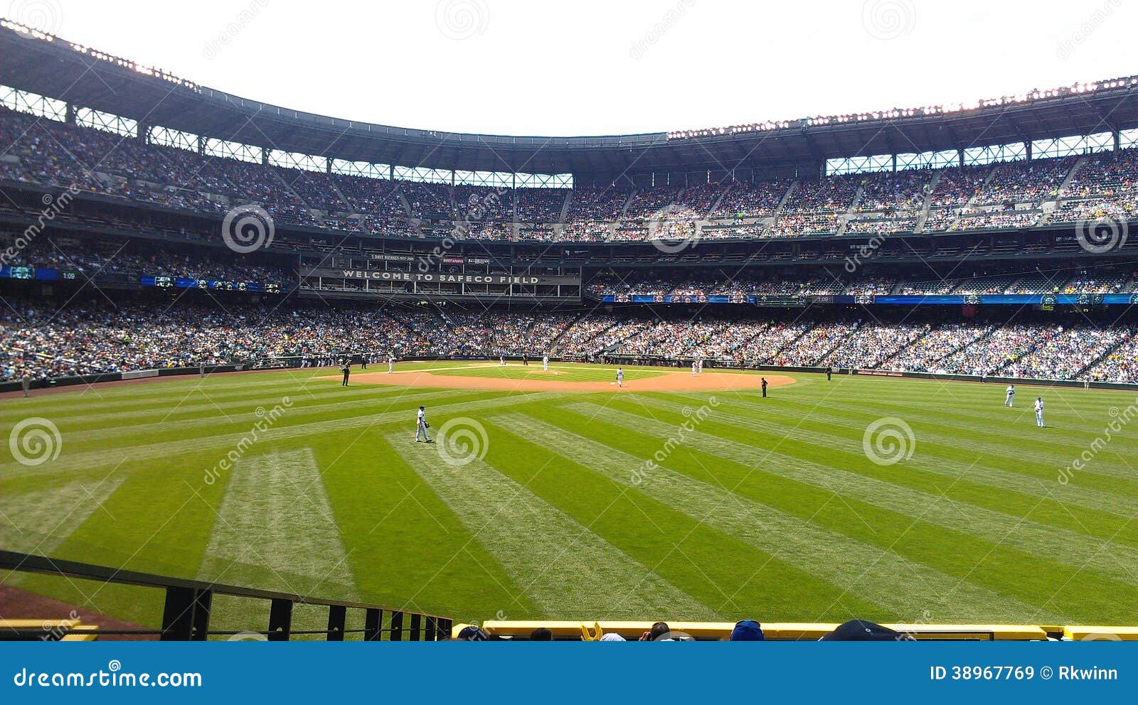 Mariners Game, Safeco Field Editorial Stock Image - Image of field ...