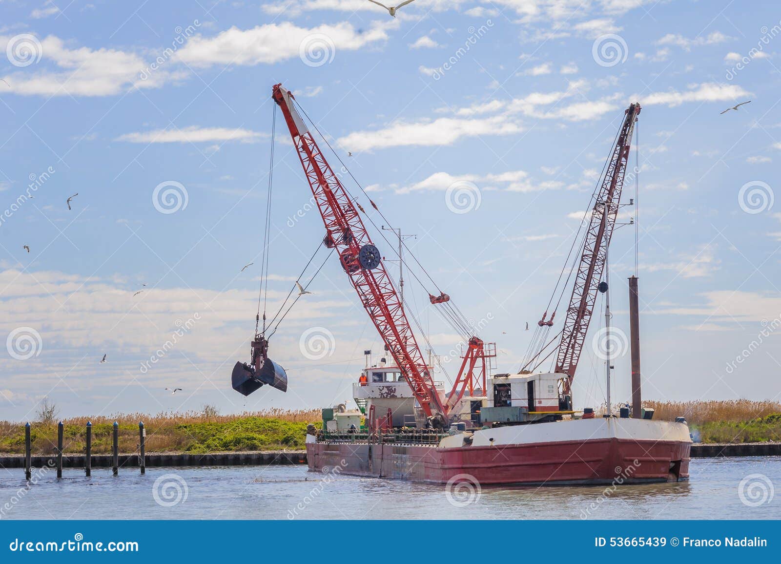 Marinha do navio da draga imagem de stock editorial. Imagem de projeto ...