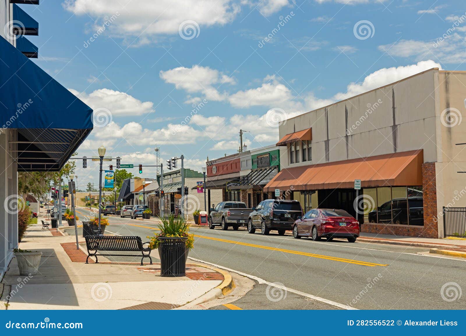 Marion Ave in Downtown Lake City Editorial Photography - Image of ...