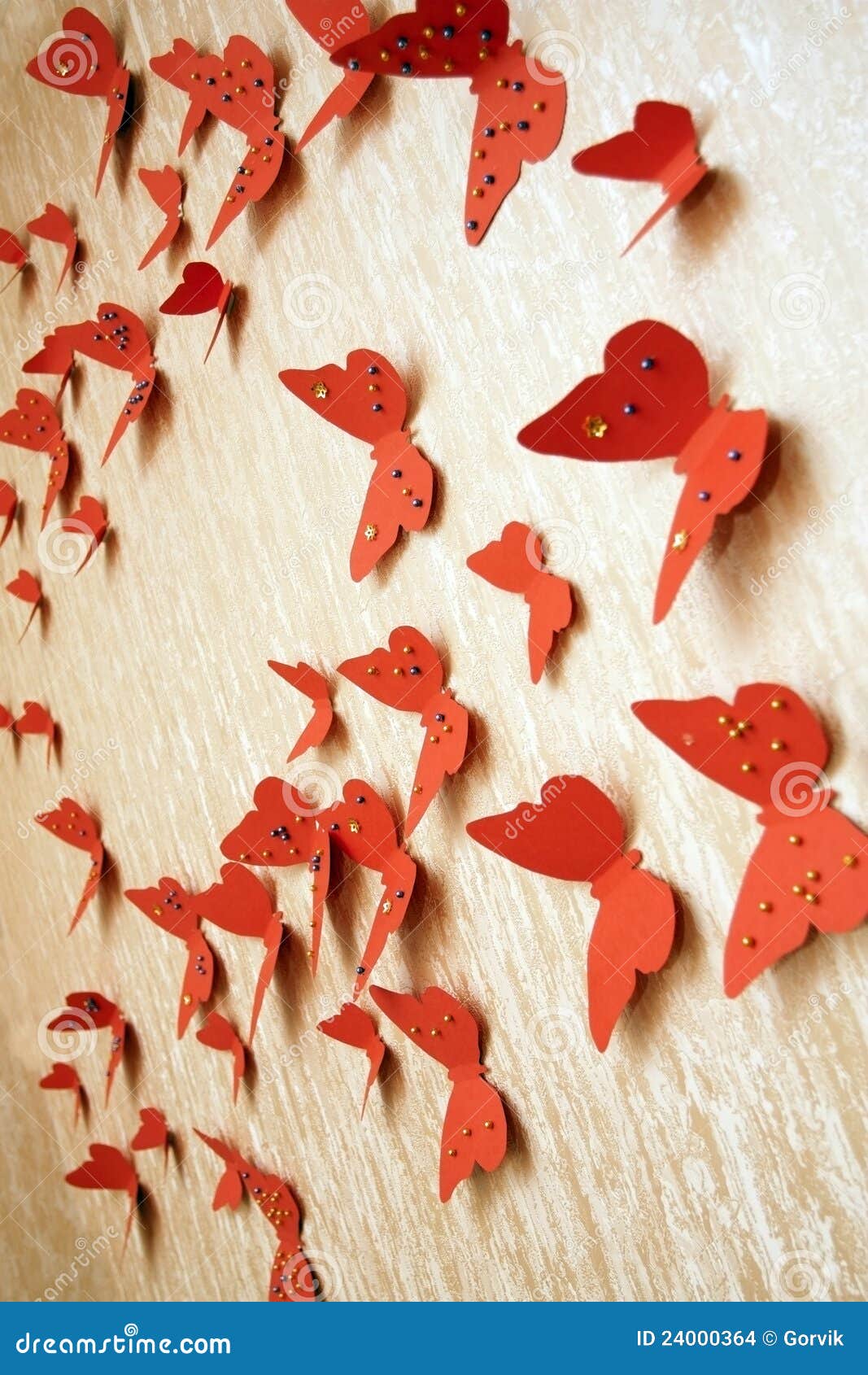 Mariposas Rojas Decorativas Foto de archivo - Imagen de pared, casa ...