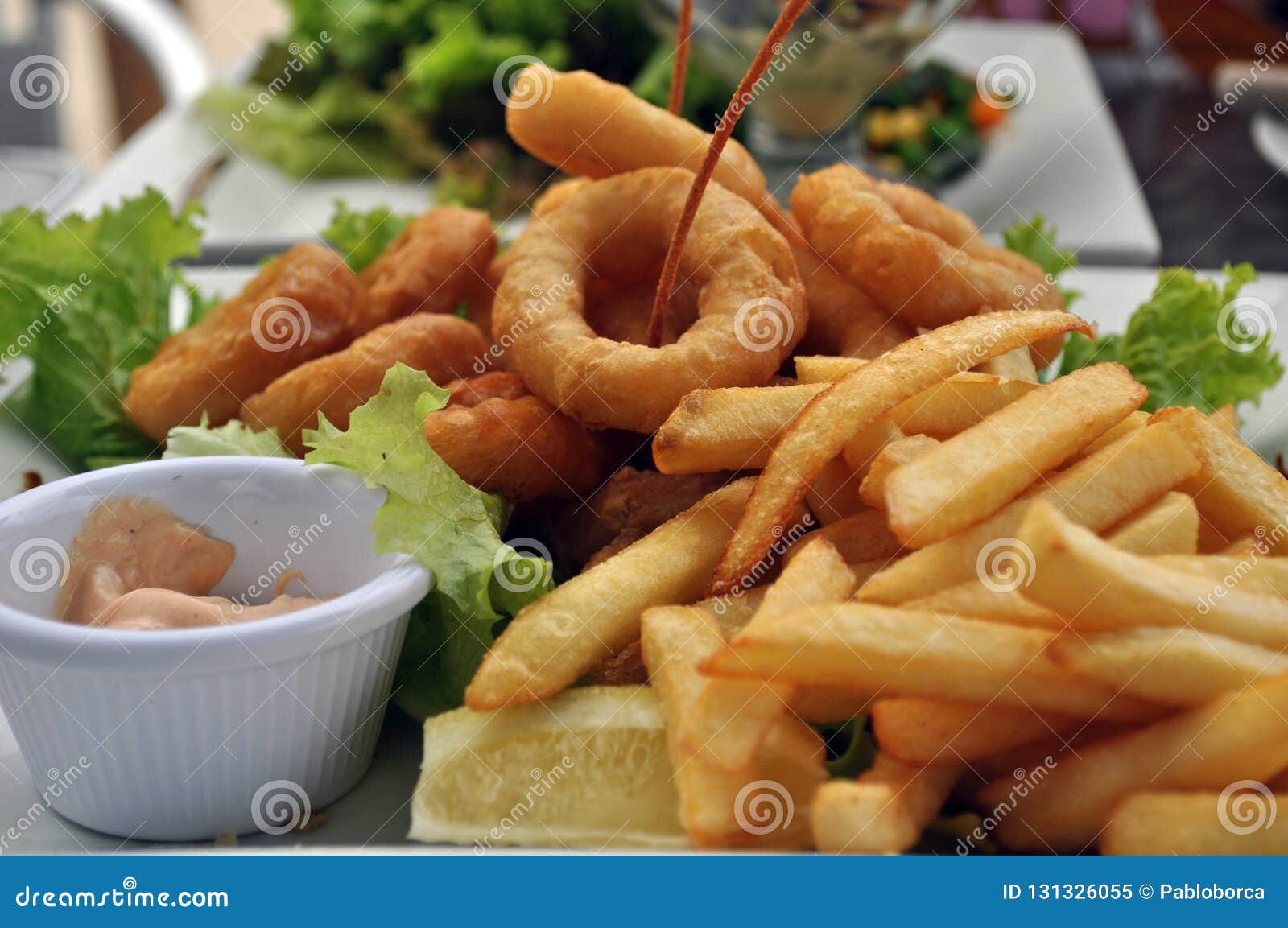 Mariscos fritos imagen de archivo. Imagen de recorrido - 131326055