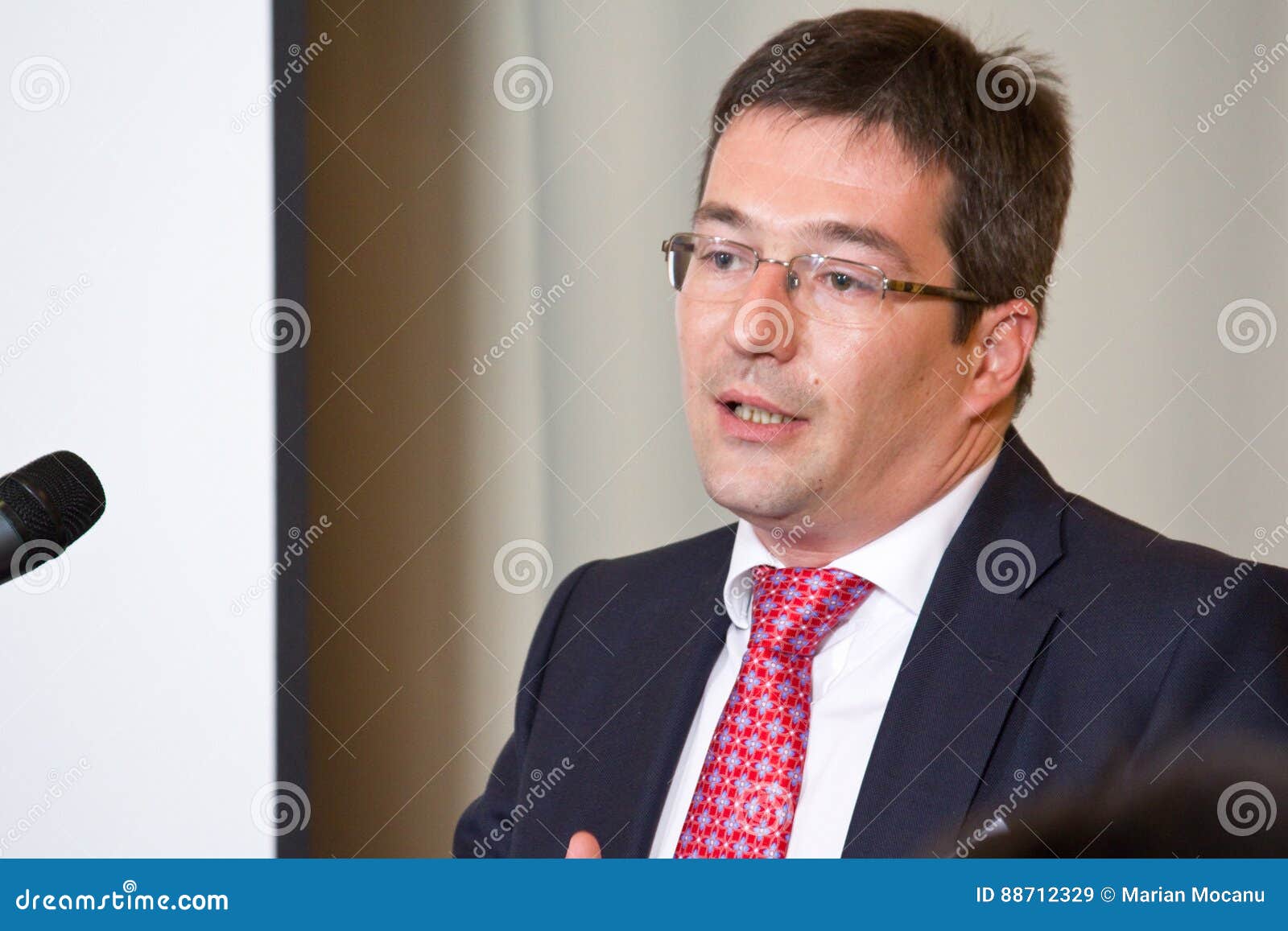 Marius Andrei Bojita editorial stock image. Image of speech - 88712329