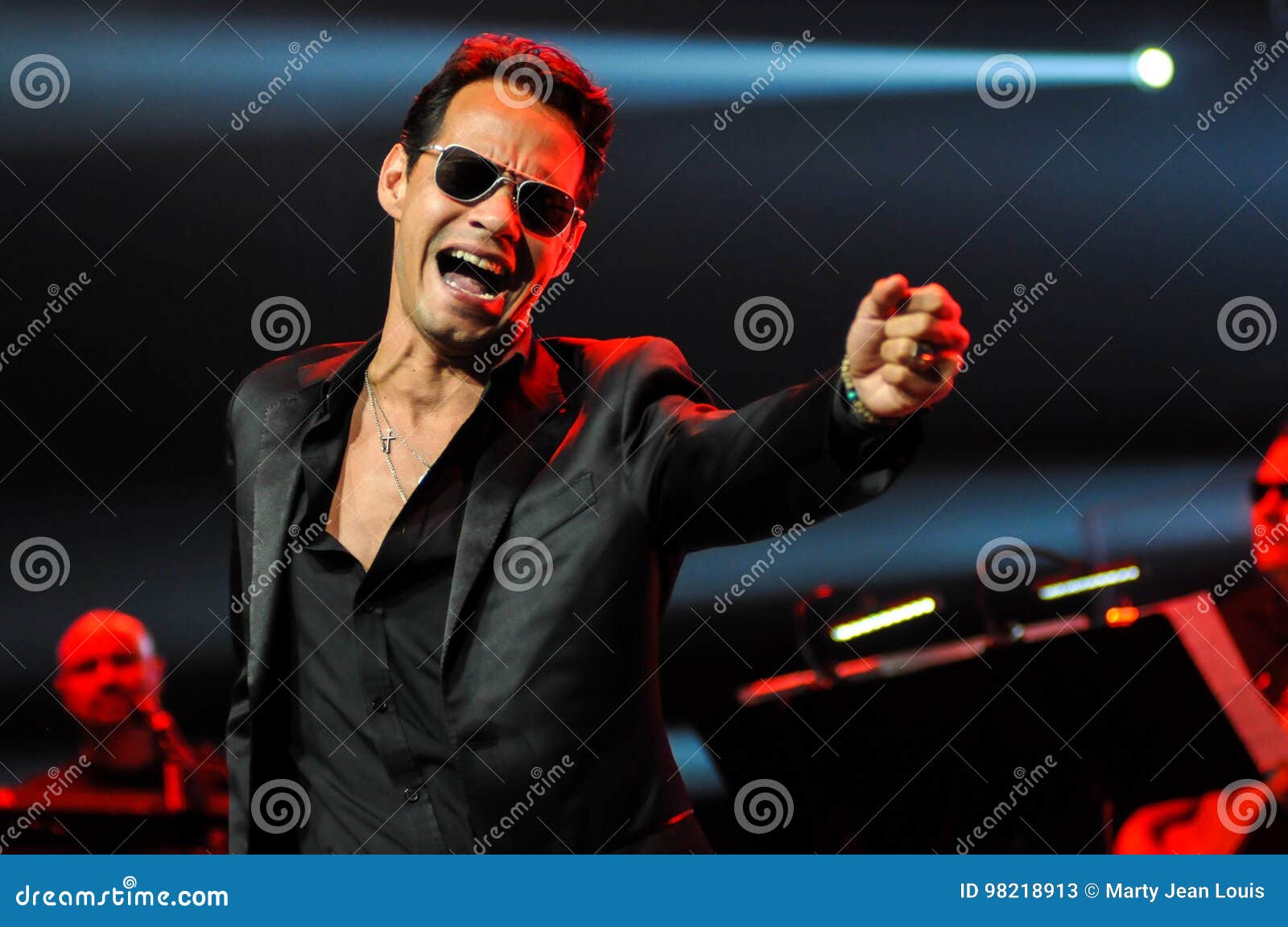 Mark Anthony editorial stock photo. Image of event, singer - 98218913