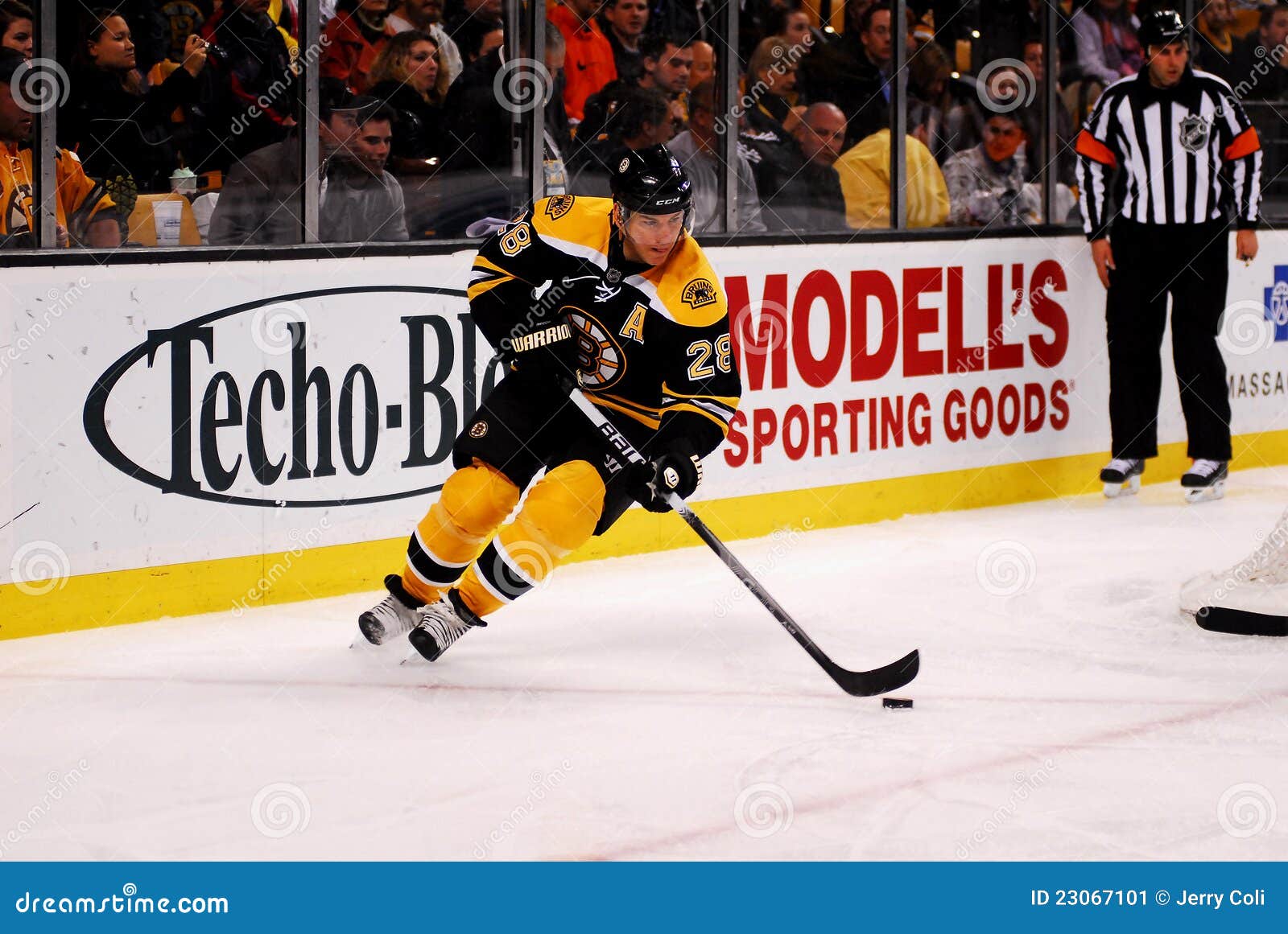 Mark Recchi Boston Bruins editorial photo. Image of player - 23067101