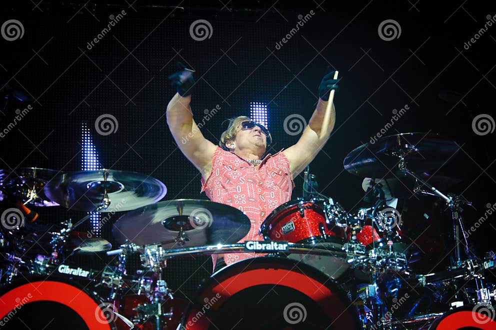 Mark Schulman editorial stock image. Image of night, star - 21630169