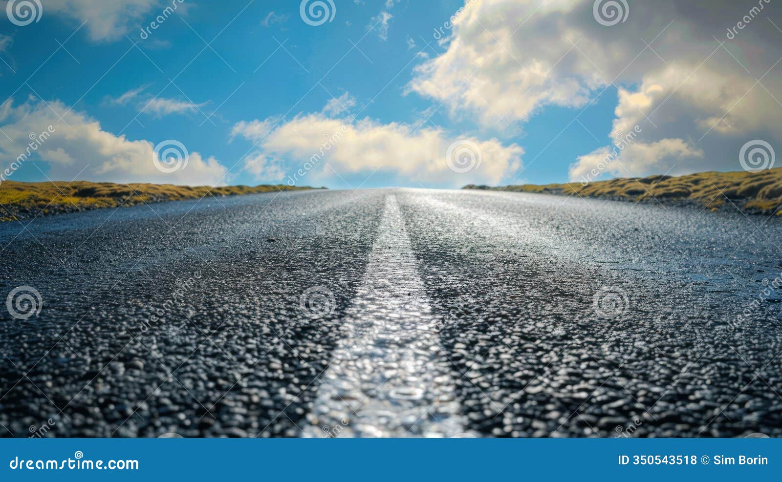 Starting Point Sign. Four Side Arrow Sign Stock Photo | CartoonDealer ...