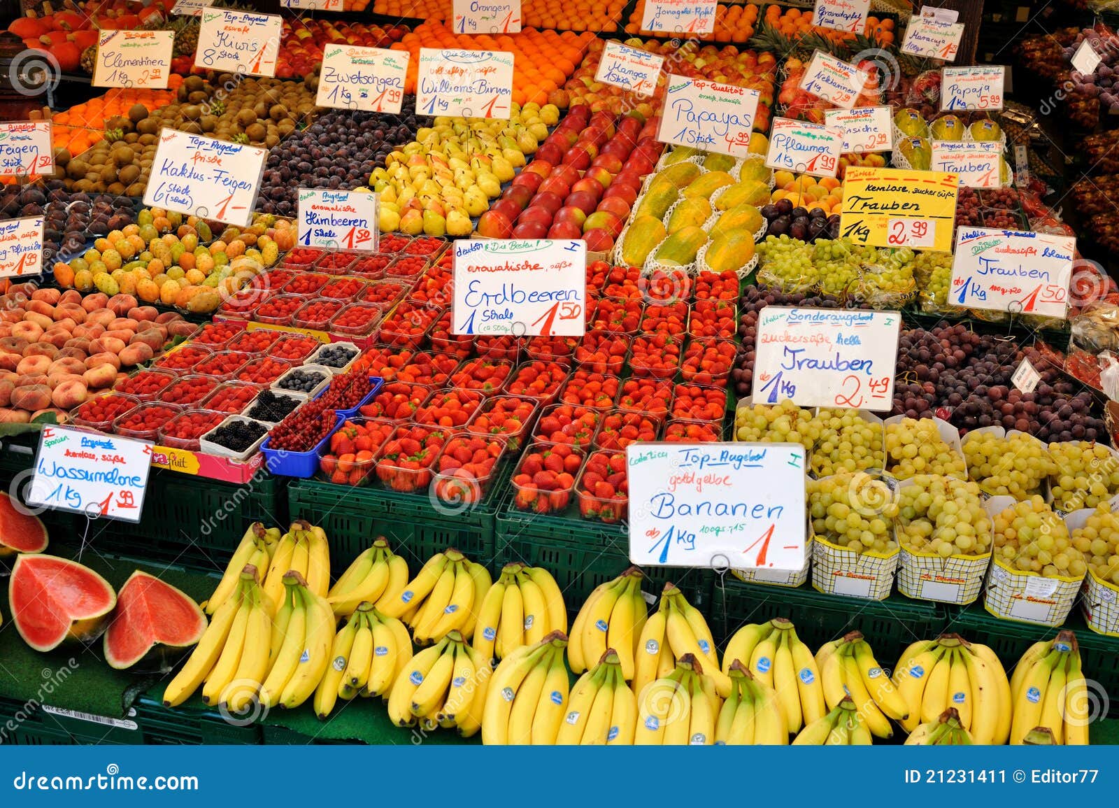 Fruit market editorial photo. Image of apples, nutrition - 21231411