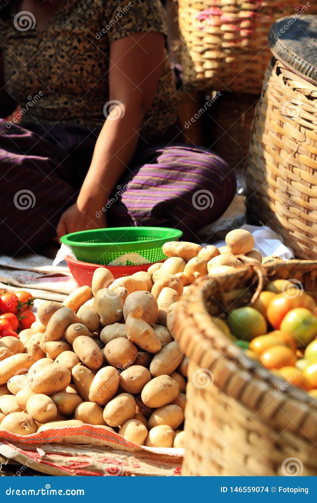 Mani Sithu Market in Bagan stock photo. Image of mingalabar - 146559074