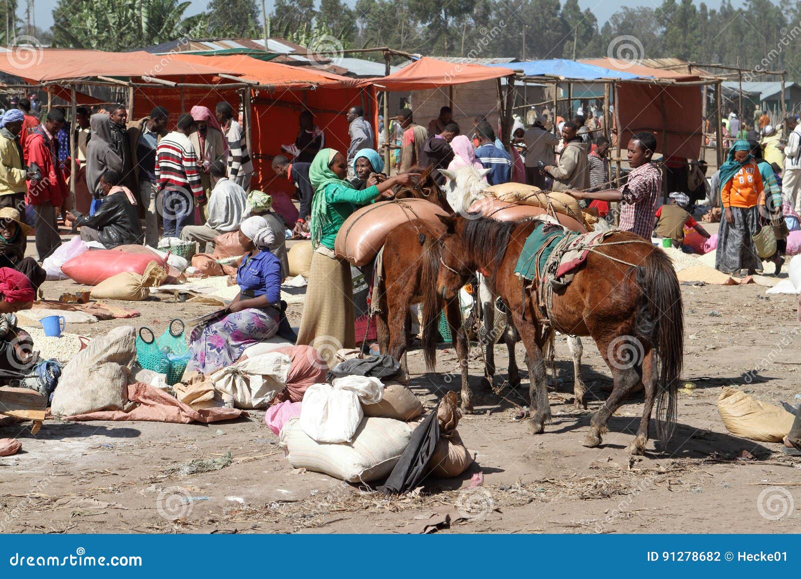 Market Day at Awassa in Ethiopia Editorial Photography - Image of sale ...
