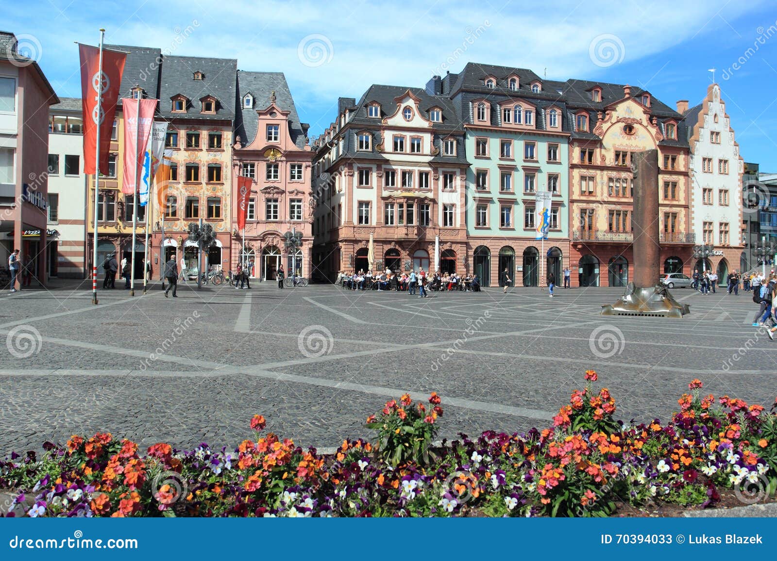 Market place in Mainz editorial stock photo. Image of place - 70394033