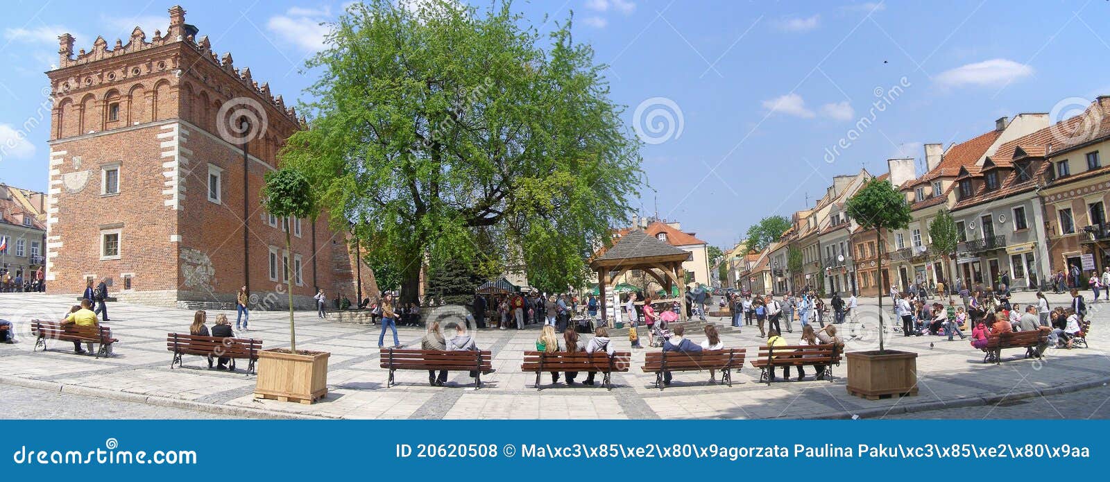 Market Square, Sandomierz, Poland Editorial Stock Photo - Image of ...