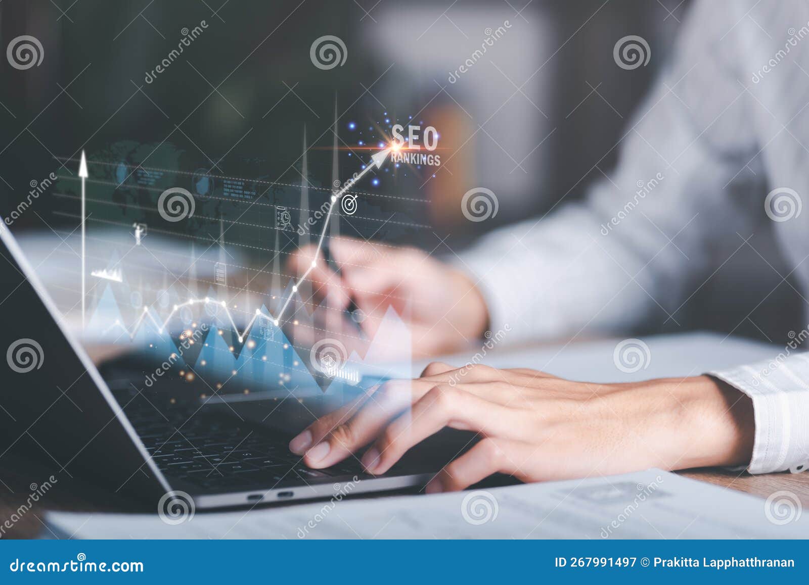 Marketer Showing Growth Graph and SEO Concept, Optimization Analysis ...