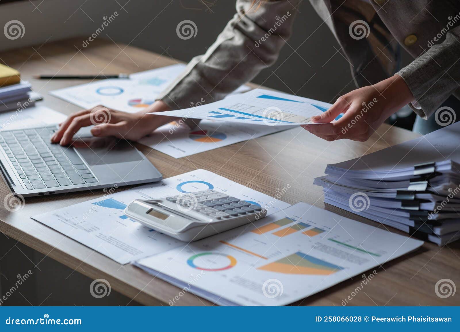 Marketing, Finance, Accounting, Planning, Female Accountant Using ... Marketing, Finance, Accounting, Planning, Female Accountant Using ...