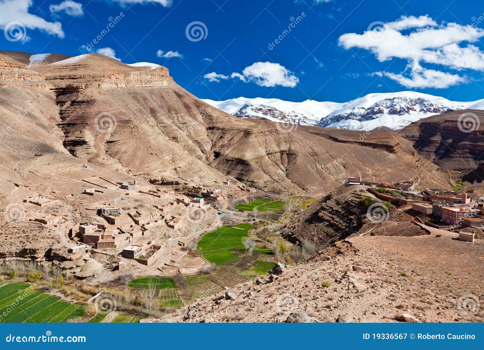 Maroc: Landscape of Dades Valley Stock Image - Image of landscape ...