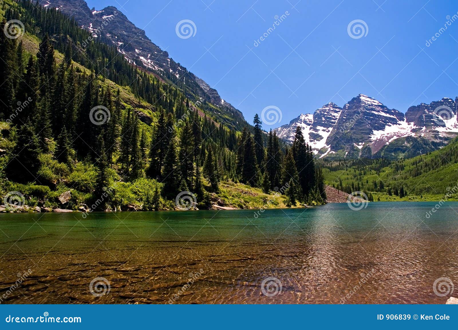 Maroon Bells at Maroon Lake Stock Image - Image of forest, creek: 906839