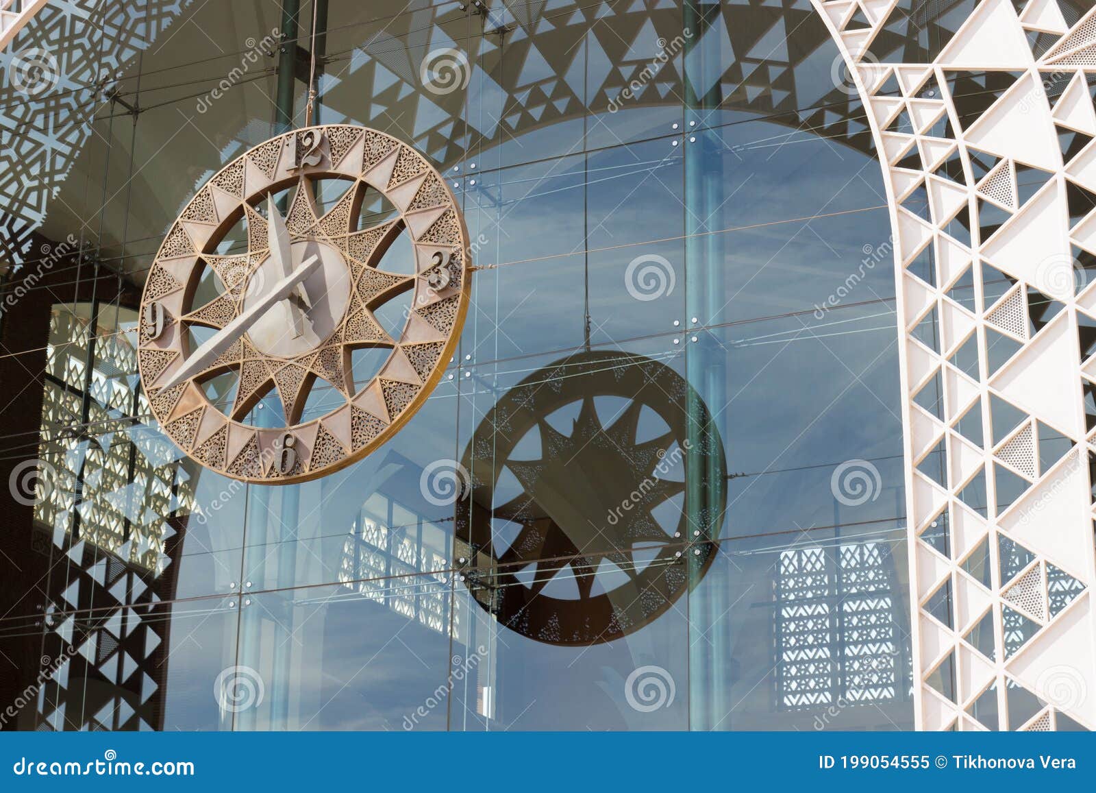 Marrakesh Railway Station Clock Editorial Image - Image of industry ...