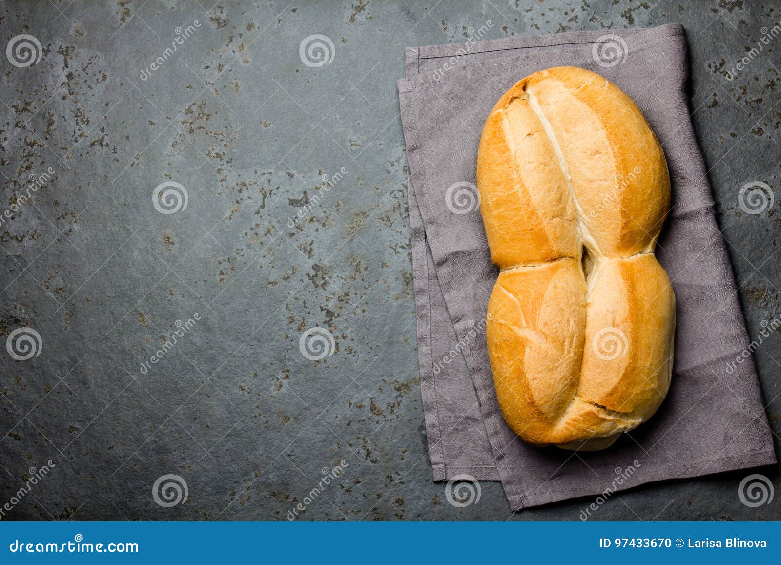 Marraqueta Chileno Tradicional Del Pan Foto de archivo - Imagen de ...